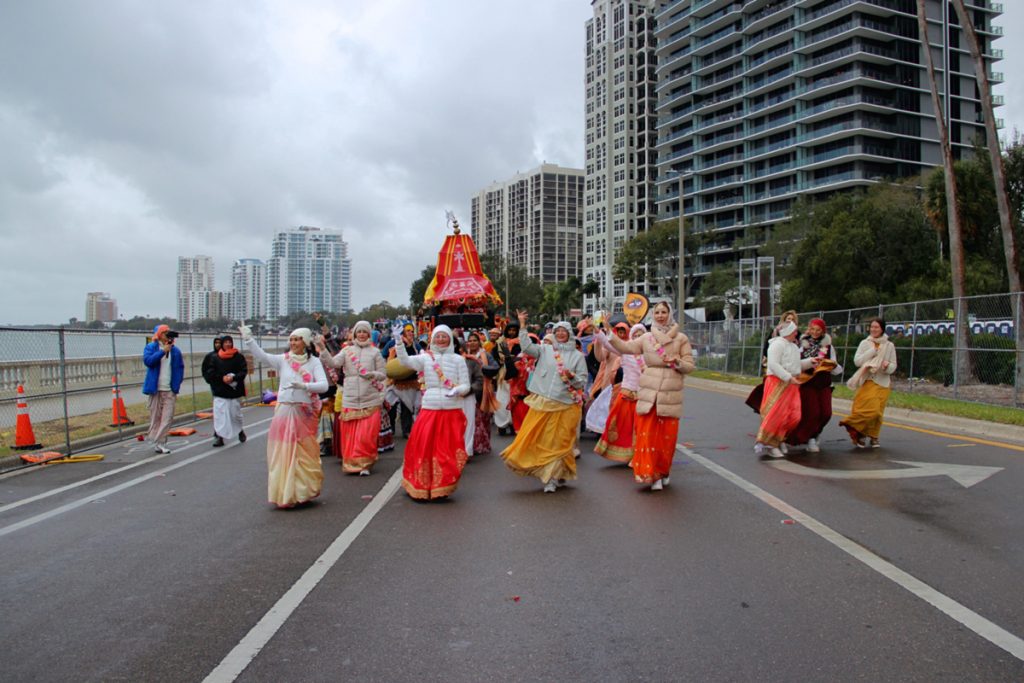 A Cold & Windy 2026 Gasparilla Parade - Festival of Chariots